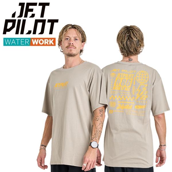 ★★★JETPILOT 2025 MODEL★★★2025年モデルのメンズTシャツです！！・賑やかなバックプリントが特徴的なTシャツです。・綿100％で抜群の着心地です！・1枚で着るのはもちろん、羽織もののインナーにも。★ ネコポス便/ゆう...