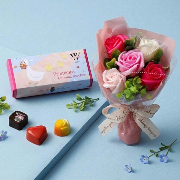 母の日 花とお菓子セット 2026 プランタン ショコラセレクション 3粒入 ヴィタメール 卒業祝い 入学祝い ギフト スイーツ ＆ ソープフラワー セット 枯れない花 チョコレート お祝い お返し 内祝い 花束 ブーケ おしゃれ かわいい...
