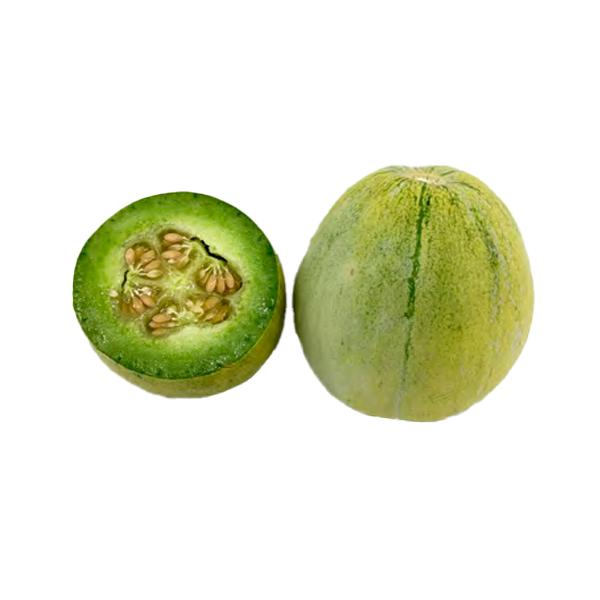 果実サイズは400〜500ｇでやや小ぶりなリンゴサイズ。果皮はとても薄く、サクサクして歯切れ良い。果肉は緑色で肉質ジューシー。糖度１３〜１５度で十分に甘い。種も非常に小さいので、種ごと食べられます。食べきりサイズで、生ゴミがほぼ出ないSDG...