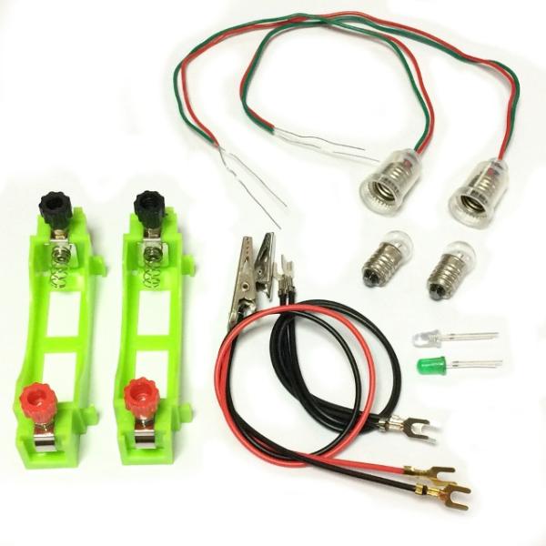 豆電球やLEDの電気実験が行えるセットです。電池ボックスは単3電池用で、直列に連結することもできます。豆電球を電池1本で点灯させたり、電池2本を直列や並列に繋いだりといろんな実験ができます。電池一つではLEDは点灯させることができませんが、...