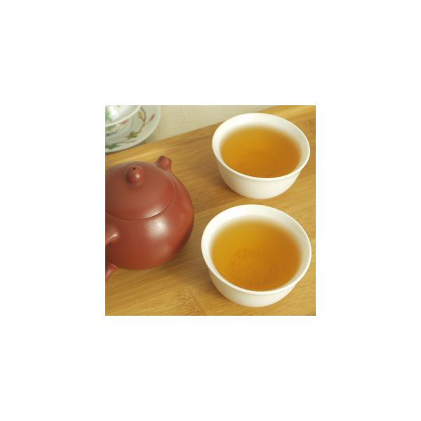 商品名　中国茶 鳳凰単叢黄枝香30g  烏龍茶  こうしこう 黄枝香 ほうおうたんそう名前にあるように、黄枝つまりクチナシの花の香りがするといわれるお茶。一千数百メートルの高地の独得の土壌と、茶木が育つ過程で、茶葉が山上の天然の霧水を吸収し...