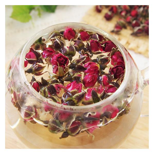 風光明媚な雲南省の新鮮で澄み切った空気と、山から蓄えた雪解け水からの栄養を蓄え育った野生の薔薇です。雲南省の中でも、限られた地域でしか育たないため稀少！濃いピンクの花が印象的です。ハマナスよりも小さいですが、きつすぎない、優しく上品な薔薇の...