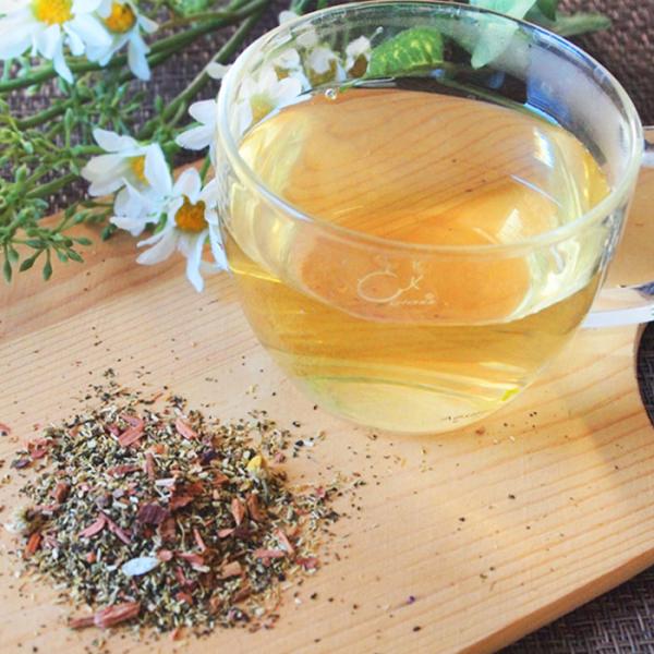 バランス乱れが気になる方におすすめのハーブを集めました。ノンカフェインなのでお休み前の1杯にもぴったりです。【生産地】日本　内容量：30包【原材料】夜交藤(中国産)、パッションフラワー、カモミール、桂皮　賞味期限：出荷から365日以上の商品...