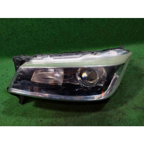 **** 商品説明を必ずご確認ください ****部品管理番号：202601300210900部品メーカー：コイトメーカー純正品番：35320-81PA2部品名：左ヘッドランプASSY部品メーカー品番：100-59332部品区分：リサイクル品...