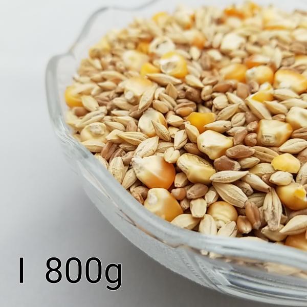 ・とうもろこしは小粒メーズを使用しています。(全体の30％)・作出後の種鳩に最適な飼料です。・飼料の増量用にもご使用いただけます。・製造直売だからこそできるこの価格！！・弊社独自の磨きによりほこりを除去、品質安定を追求しています。〈配合内容...