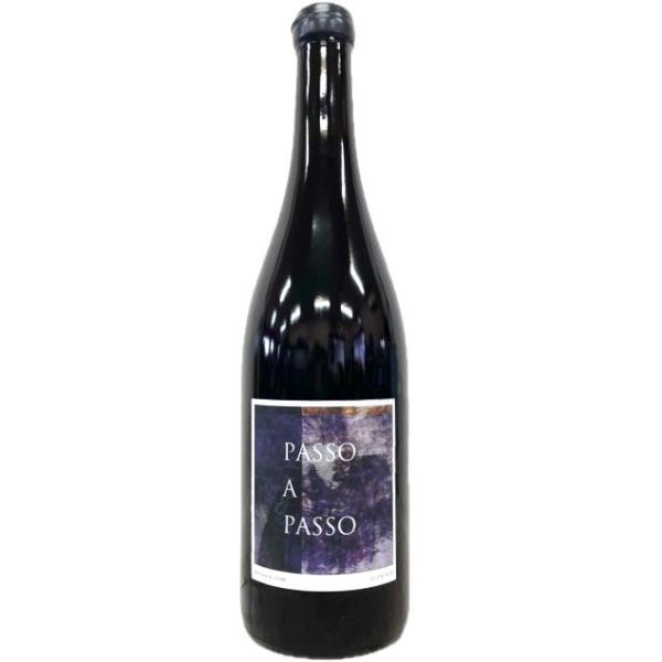 商品管理番号：bx038株式会社Meglot　ファットリア・アル・フィオーレ[宮城県]詰口本数　576本PASSO A PASSO＝1歩ずつ・・・という名前をつけたこのワインは、ようやくワイナリーの畑で収穫を迎え、仲間の農家さんのぶどうと一...