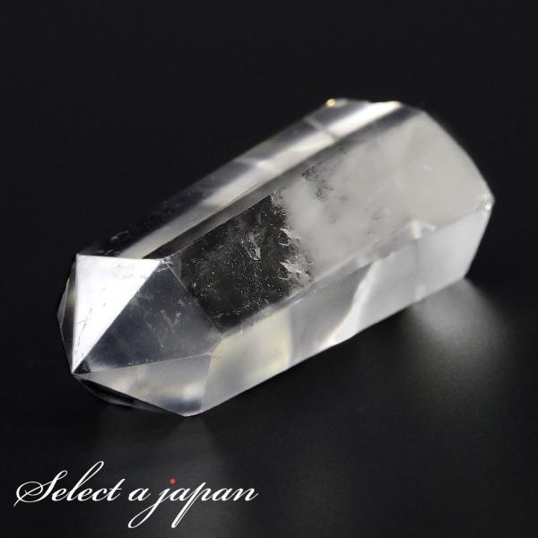 パワーストーン　天然石　ブレスレット　浄化に最適♪空間や天然石の浄化、心身のヒーリングにご利用ください。【商品説明】・水晶ポイント　1ヶ　・重量　 30g未満・全長 約 3cmから6cm程度・厚さ 約 2cmから3cm程度※かたちや重量、品...