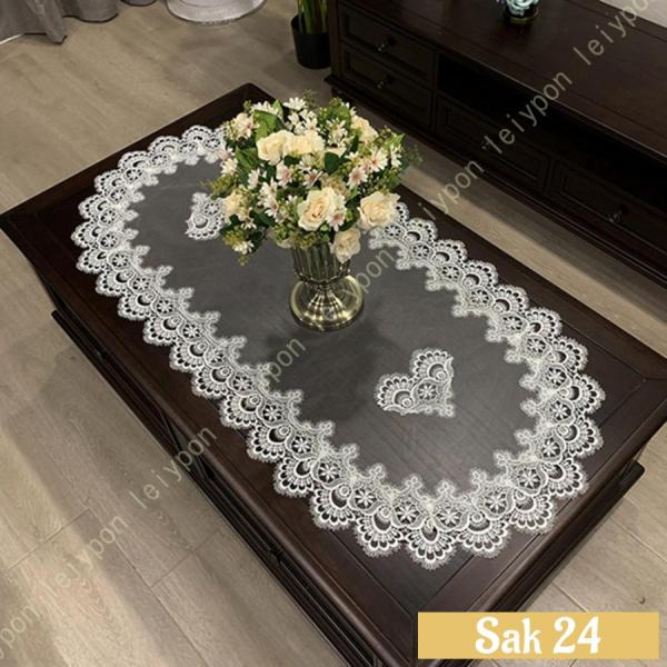 ★インテリア：テーブルランナーは上品な柄がシックで華やかな雰囲気を作り、シンプルなのにエレガンスをプラスできるアイテムです。部屋のインテリアに見事に調和できます。★素晴らしいデザイン：このテーブルランナーのデザインは、ミニマリストの感触を与...