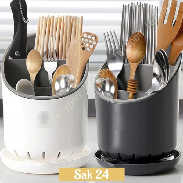 商品の説明多機能収納ブラケット主な機能は箸の水切りですサイズ：約12.6*11cm（置き しき）。具体的な製品とサイズは画像の説明を見てください。注意：製品は箸置きに限り、他の撮影品は含まれていません！【材質】PP素材で作られています。臭い...