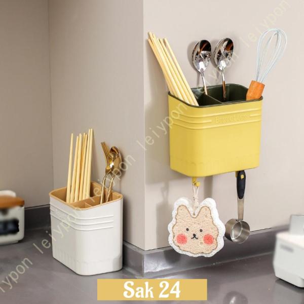 商品の説明多機能収納ブラケット主な機能は箸の水切りですサイズ：A=11.4*15.6cm（置き しき）。B=15.3*9.4*13.6cm（壁掛け）。具体的な製品とサイズは画像の説明を見てください。注意：製品は箸置きに限り、他の撮影品は含ま...