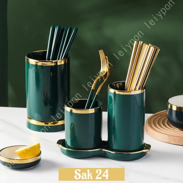 【商品仕様】製品：A=約10*17.5cm。B=約20*14*8cm。材質：セラミック製。具体的な製品とサイズは画像の説明を見てください。注意：製品は箸置きに限り、他の撮影品は含まれていません！ 箸置きは、さまざまな箸、フォーク、スプーンな...