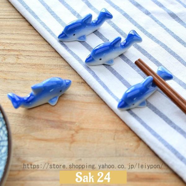 商品の説明商品名：箸置きサイズ：サイズA=5個入り。サイズB=10個入り。素材・材質：セラミック製。可愛くて癒されます。 日々の食卓に、来客用として、インテリアとしても。プレゼントにもおすすめです。用途：箸置き、ティースプーン置き、ナイフ・...