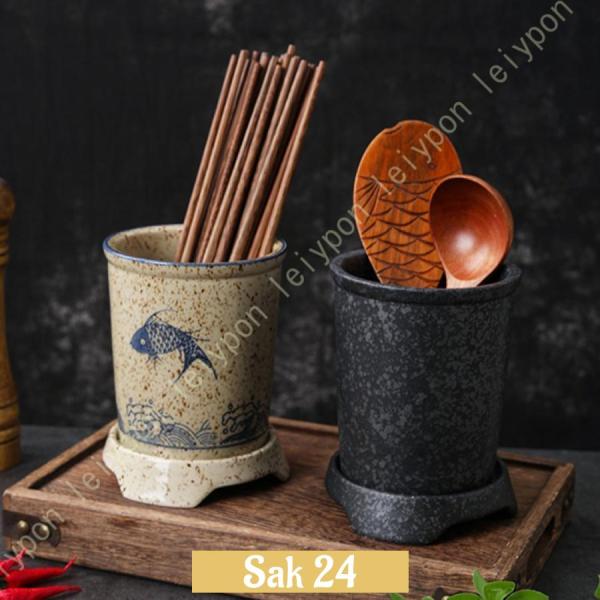 商品の説明Lサイズ：12×15cm製品の形状は寸法図によって表示される形状と同じである素材：セラミックス【水切り】水を排水するのに便利な底部排水穴の設計。テーブルやキッチンのカウンタートップを濡らさずに箸をすばやく水気を切るのに役立つセラミ...