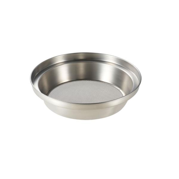 ●ものづくりの街「燕三条」の製菓器具。【商品情報】【商品仕様】●材質：18-8ステンレススチール●サイズ：直径：208mm※18cmの鍋、ボール用爆買