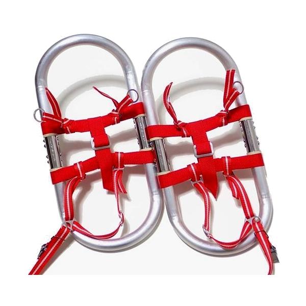 雪山の大定番スノーシューズにさらなる進化を遂げた『ハイスペック・スノーシューズ』が登場です。バンドと爪の間にプロテクターリングを装着して、歩行時によるバンドの消耗を軽減します。伝統ワカンの最高峰、最新モデルをお試しください！！直径22mmの...