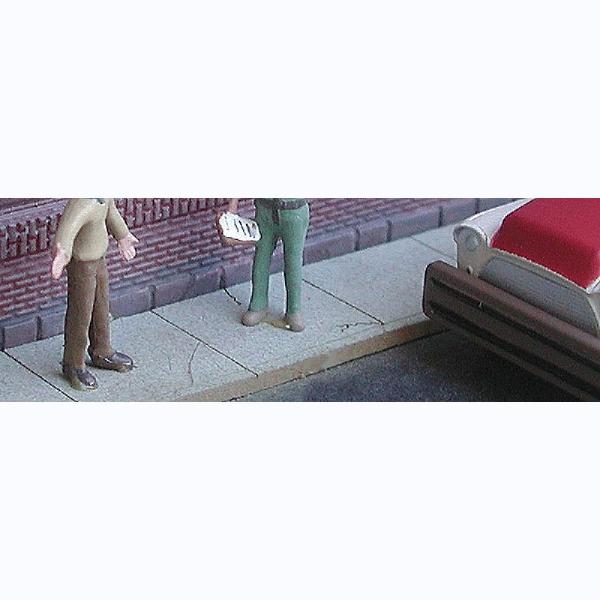 バーミルズ（Bar Mills Scale Model Works）社製　未塗装キット　HO(1/87)サイズRealistic SideWalks in a “snap゛レーザーカットされた特殊な厚紙製キットです。歩道の継ぎ目やヒビまでも...