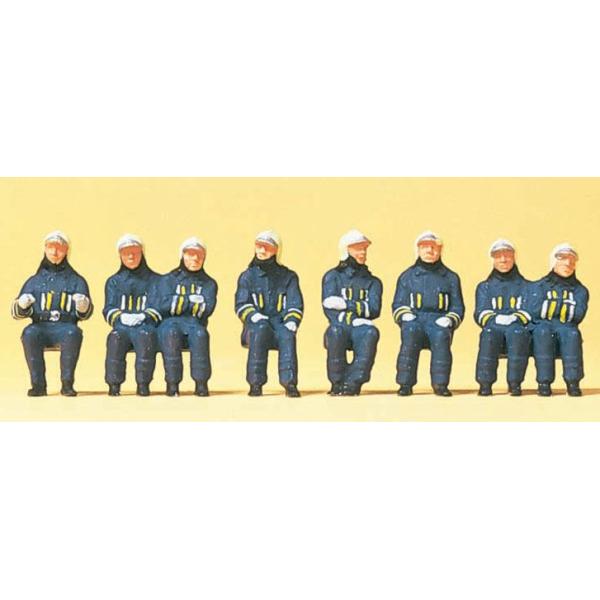 Preiser(プライザー)社製　塗装済み完成品　HO(1/87)サイズ　170cmの人間が約2cm情報編集：さかつうギャラリー