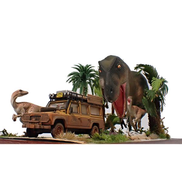 Cool Case Garage（クールケースガレージ）　完成ジオラマ　1/64サイズ（ケース含む）：幅220mm 奥行120mm 高さ110mmミニカーは脱着式。お好きなミニカーと入れ替えて飾ることもできます。※手作り作品のため、細部が異...