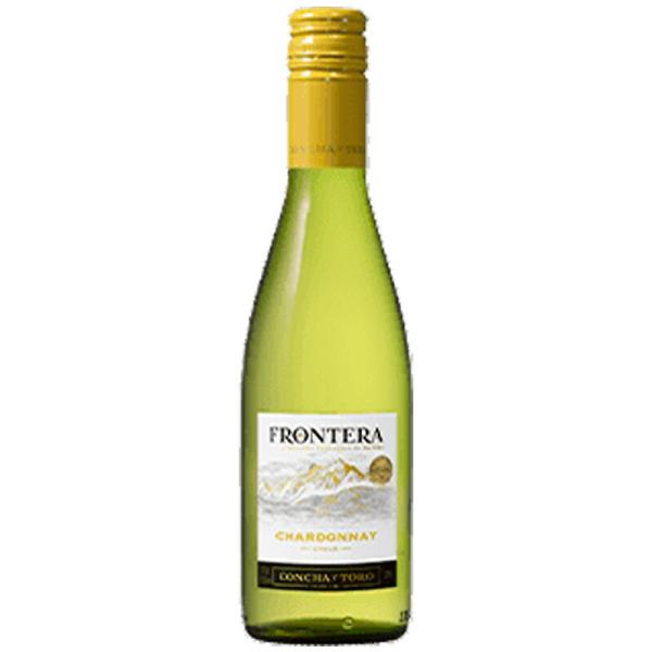 フレッシュで爽やかな酸味と、完熟した果実から生まれるほんのり感じる優しい甘みが、このワインに様々な表情を与えます。グレープフルーツや林檎のようなみずみずしい味わい。価格に対するクオリティとしてはパーフェクトと言える、カジュアルな辛口白ワイン...