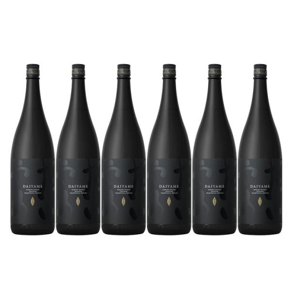 当社独自の技術で誕生した「香熟芋」で仕込んだ本格芋焼酎。ライチのような華やかな香りが驚くほど広がります。甘くまろやかな味わいとキレの良い後味が特長です。華やかな香りを楽しみつつ食中酒として美味しく飲み続けられる酒質設計です。特に強炭酸水で割...