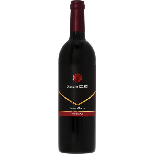 塩尻市片丘地区の自社栽培葡萄を使用。SYLVAIN、NADALIE、Remond、Marsannay社製のフレンチオーク樽で熟成、トーストは全てミディアムとミディアム+です。製樽所それぞれの持つキャラクターが絡み合い、より複雑な香りが広がり...