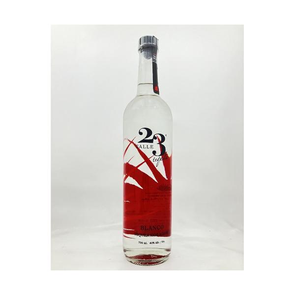 伝統的なテキーラの原材料であるアガベアスルと、ソフィーさんが見い出した酵母が織りなす香り豊かなテキーラ。無色透明香り　調理したアガベ、　ハーバルな香りとほのかなシトラスの香り、グラニースミス（リンゴ）や洋ナシなどのフルーツの香り。豊かなアガ...