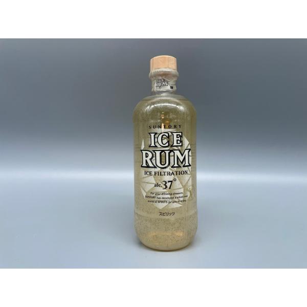 サントリー　アイス ラム　ICE RUM500ml　37度氷点濾過(アイス製法)することにより、クセのないピュアな味わいを実現したラムです。冷凍庫でよく冷やすと一層おいしくお楽しみいただけます。<MIXレシピ>●ICE RUMU...