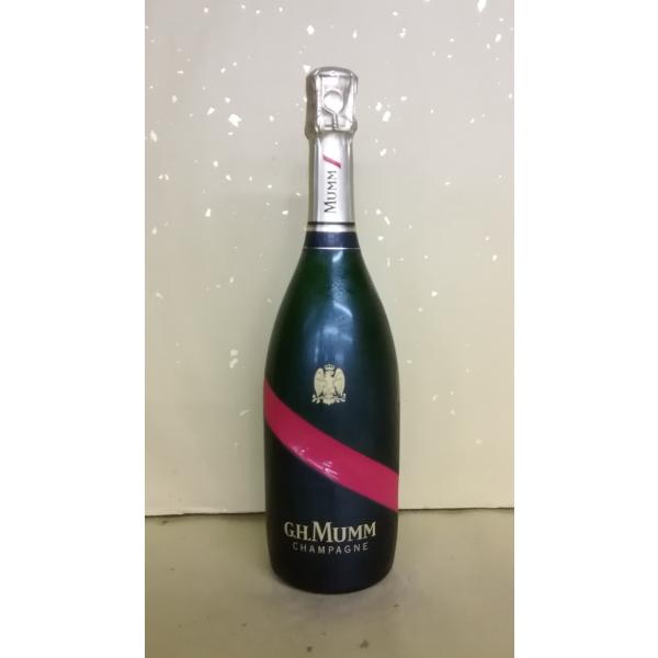 正規品　マム グラン コルドン 750ml 　シャンパン シャンパーニュ フランスマム・グラン・コルドンは、マムを代表する品種ピノ・ノワールを中心とした、メゾンスタイルの決定版。最高醸造責任者ディディエ・マリオッティ氏が手掛ける、100を超...