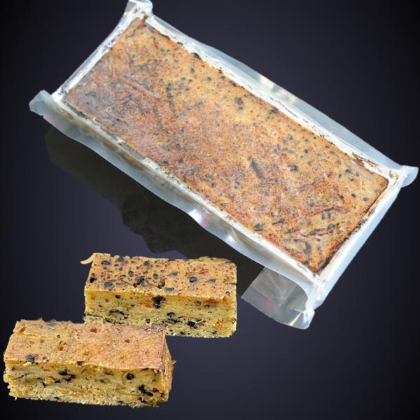 《商品説明》国産野菜を使用したこだわりの擬製豆腐です。人参、ごぼう、しいたけ、ねぎ、えごまなどが入った具だくさんの擬製豆腐は、生地に飛騨の糀味噌を加えて少し甘めの味付けに仕上げました。表面に焼目を入れることで香ばしさと食感のアクセントになり...