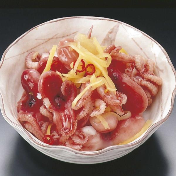 《商品説明》生姜がアクセントとなり、味を引き立てています。形があるため盛り付け易いです。暑いシーズンの酢の物、小鉢の定番ですが、おせち料理にもオススメです。通年ご利用ください。1袋に1kg、固形量750ｇ、約70個入っています。1ケースは1...