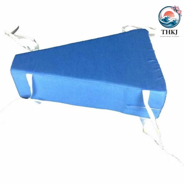 外転クッションは、股関節置換術後の最適な治癒のために足を正しい位置に保ちます。背中の痛み、膝の痛み、静脈瘤、静脈炎、むずむず脚に苦しんでいて、手術から回復した人に役立ちます。この枕を膝の間に置くと、循環が改善されます。低刺激性は、睡眠中に優...