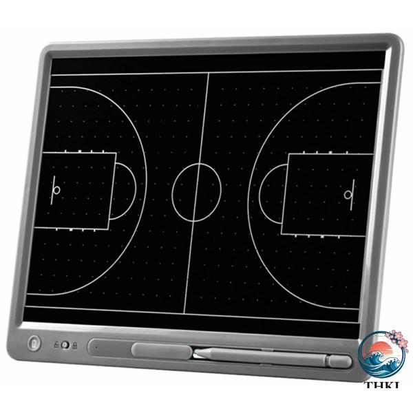 ? 1.バスケットボールコーチングボード、電子フットボール戦術ボード。対応するスタイラスペンがあれば、マーカーのインクが突然なくなる心配はありません。インクがなくても手を傷つけたり、衣服を汚したりすることはありません? 2.下部の消去ボタン...