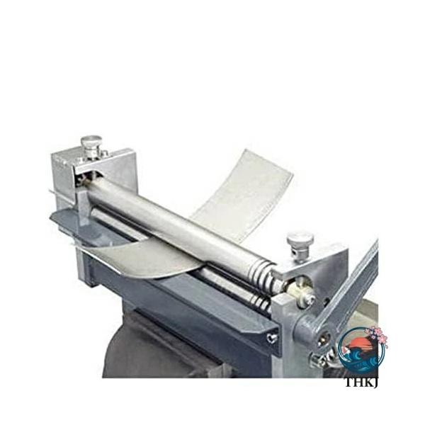 マニュアルベンディングマシンスチールプレートローリングマシンラウンドチューブローラー製造ツールスリップロールマシンデスクメタルプレートベンダー