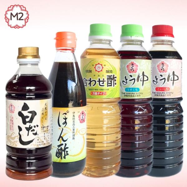 調味料5種類を組み合わせたセットですので、いろいろな料理をお楽しみいただけます。★セット内容…濃口醤油500ml×1、うすくち醤油500ml×1、白だし500ml×1、合わせ酢500ml×1、ぽん酢360ml×1　計5本※送料無料の商品です...