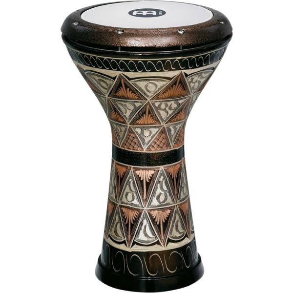 ALUMINUM SERIES8 1/2” DOUMBEK  HE-3012 / HAND ENGRAVED, SYNTHETIC HEAD【仕様・特徴】・ヘッド素材：Synthetic head(合成樹脂)・ボディ素材：Copper・シェ...