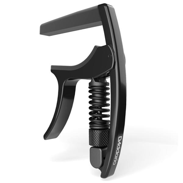 D’Addario TRI-ACTION UKULELE CAPO  PW-CP-20工業デザイナーのNedSteinberger氏とのコラボレーション製品です。特許取得のTri-Action機構を採用。ネック形状を問わず、均一な力で弦を押...