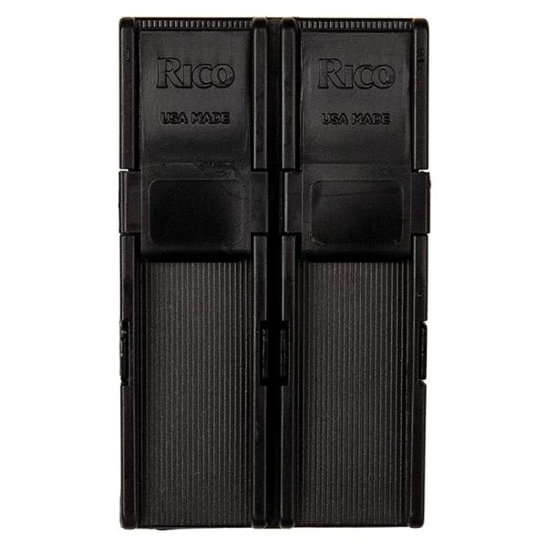 Reed Guard IV RGRD4ASCLリードを安全に持ち運ぶためのスタイリッシュなリードガードです。最大4枚までのリードを収納可能。外枠にはめ込むシンプル構造のため、簡単にリードの取り付け、取り外しができます。【仕様・特徴】・アルト...