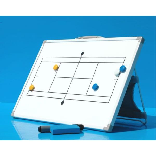13-SY-Z◆盤面は付属マーカーペン（ホワイトボード用）で書き消しが出来ますので　細かな動きを指導できます。◆裏面のスタンドを出すことで、地面に自立させられますので　上からのぞき込まなくても座ってミーティングが出来ます。◆スタンドについて...
