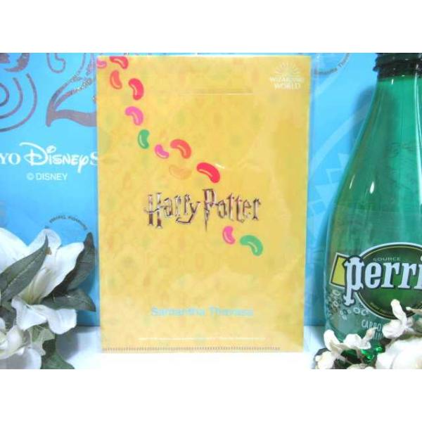 新品非売品ノベルティサマンサタバサ ×ハリーポッター×ミナリマオリジナルアートA5サイズクリアファイルハリー・ポッターのグラフィックデザインを手がけるミナリマ が特別にサマンサタバサの為に書き下ろしたオリジナルアートホグズミード村のお菓子店...