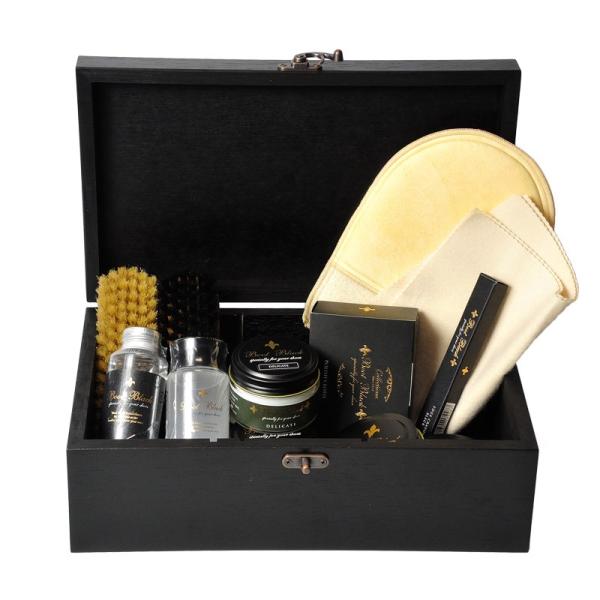 ●内容：ブートブラック シュークリーム（色：ブラック、ニュートラル）各1個／ ブートブラックデリケートクリーム1個／ブートブラック シューポリッシュ（色：ブラック、ニュートラル）各1個／ブートブラック ツーフェイスプラスローション1個／ブー...