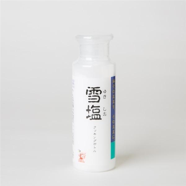 ◆商品名 【宮古島の雪塩　雪塩クッキングボトル】◆商品について パウダー状の雪塩を振りかけやすいボトルタイプにしました。宮古島の海の恵みを食卓へどうぞ。・肉や魚の下ごしらえに・炒め物にさっと一振り・携帯用のマイソルトに◆原材料名 海水（宮古...