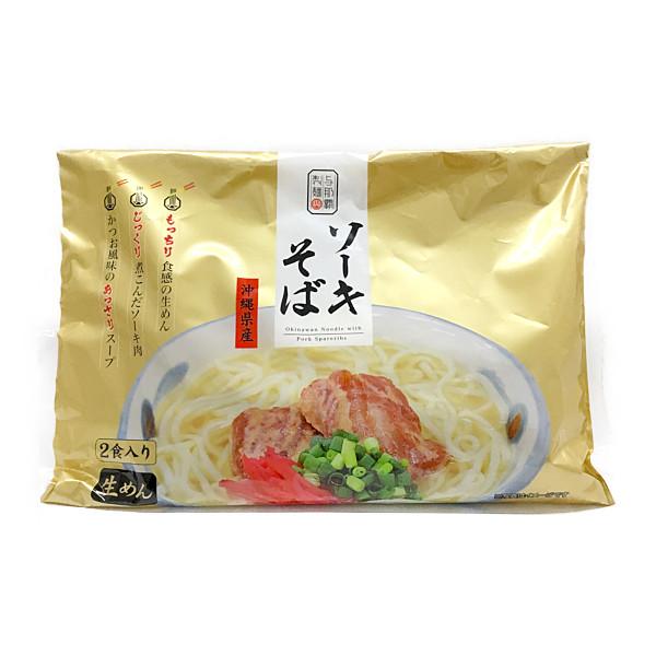もっちり食感の生めん！！じっくり煮こんだソーキ肉、かつお風味のあっさりスープ添付の味付けソーキ肉は事前に袋ごとお湯で温めておくと一層美味しく召し上がれます。原材料：めん−小麦粉（国内製造）・食塩／加工澱粉、酒精、乳酸Na,かんすい、焼成Ca...