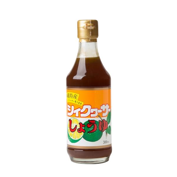 シークヮサーの酸味をほんのり効かせて、「沖縄」な食卓を創ってみませんか？原材料名：しょうゆ（本酒造）（大豆（遺伝子組み換えでない）・小麦を含む）・醸造酢・シークワサー果汁・砂糖・みりん※本品は、保存料、甘味料、着色剤は一切使用しておりません...