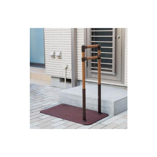 ●サイズ／　幅450×奥行800×高さ750〜900mm(4段階調節)●重量／17.8kg●材質／　手すり：(被膜)半硬質樹脂、　(芯材)アルミパイプ、　ブラケット：アルミ合金●特徴／・お出かけ安心、置くだけ手すり・軒先や玄関まわり等の屋外...