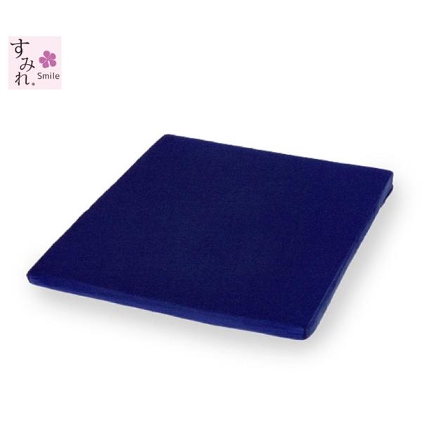 ●サイズ／幅40×奥行40×高さ4cm●重量／400g●材質／　中身：ウレタンフォーム　カバー外：ポリエステル100％　カバー中：ポリエステル100％●特徴／・より多くの方にお使い頂くことを目指したリーズナブルな座用クッションです・車椅子や...