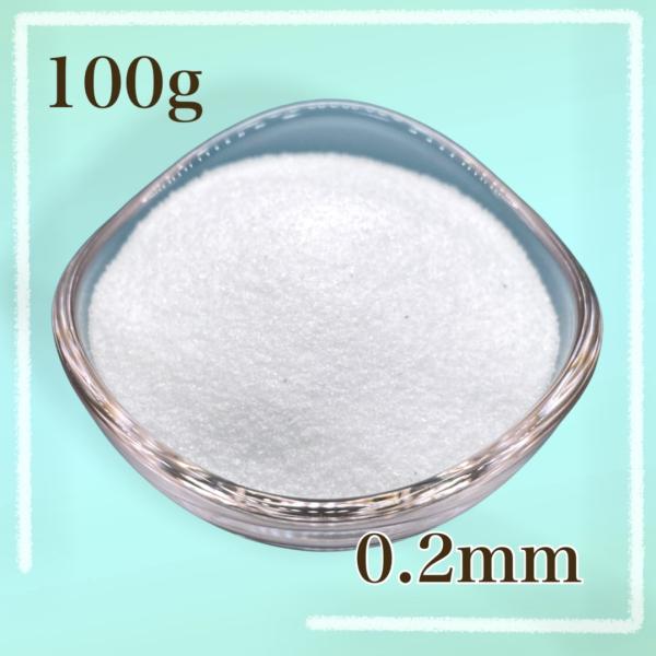 色 ：ホワイトサイズ：微粒子（0.2ｍｍ程度）原材料：大理石/クオーツから生成された人口砂（キラキラと輝きます。）生産国 : 中国重量 ： 約100ｇ