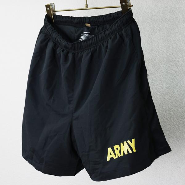 《G.I.(軍放出品)・未使用品》※G.I.(Government Issue)品で陸軍が生産した正規アイテムですTRUNK ARMY ARMY PHYSICAL FITNESS UNIFORM（APFU）戦闘訓練以外にも体力向上・フィジカ...