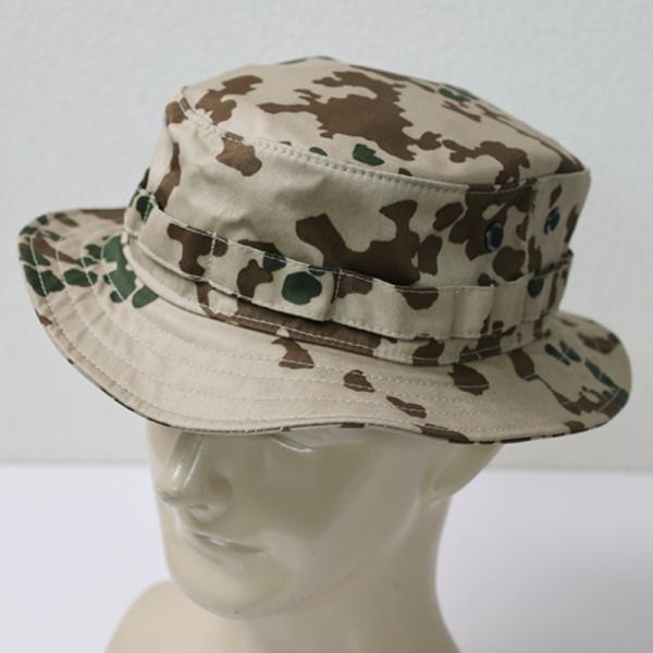 ドイツ連邦軍に軍用帽を納品しているドイツ・Erich Fritsch社製。Made in Germany。被り心地とつばのスタイル(うねり)を追求した、FB社の高級志向オリジナルハットです。生地と縫製は軍納品レベルの品質で、多くの兵士が個人...