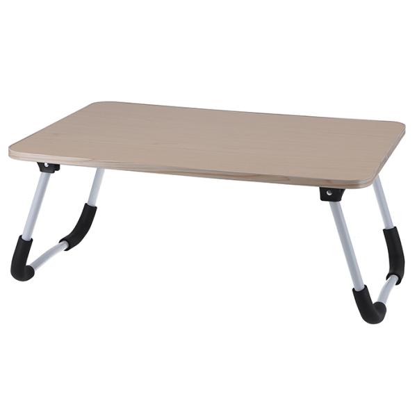 使い方自在！滑り止めつき折りたたみミニテーブル。ナチュラルな木目デザインの天板で飽きが来ず、インテリアにも合わせやすいデザイン。天板は幅48×奥行30cmでノートパソコン置くのにちょうどいいサイズ感。折畳時の厚みはわずか4.5cmなので、場...