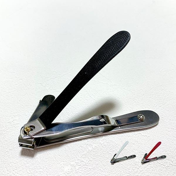 360度自由に変えられるヘッドで、右も左も簡単にカット刃の部分が360度回転し、切りたい部分に刃が当てやすい画期的な爪切りです。刃物の町として知られる岐阜県関市の「鵜飼洋鋏」が長年培ってきた技術を活用して開発しました。手を回しにくい遠い足の...